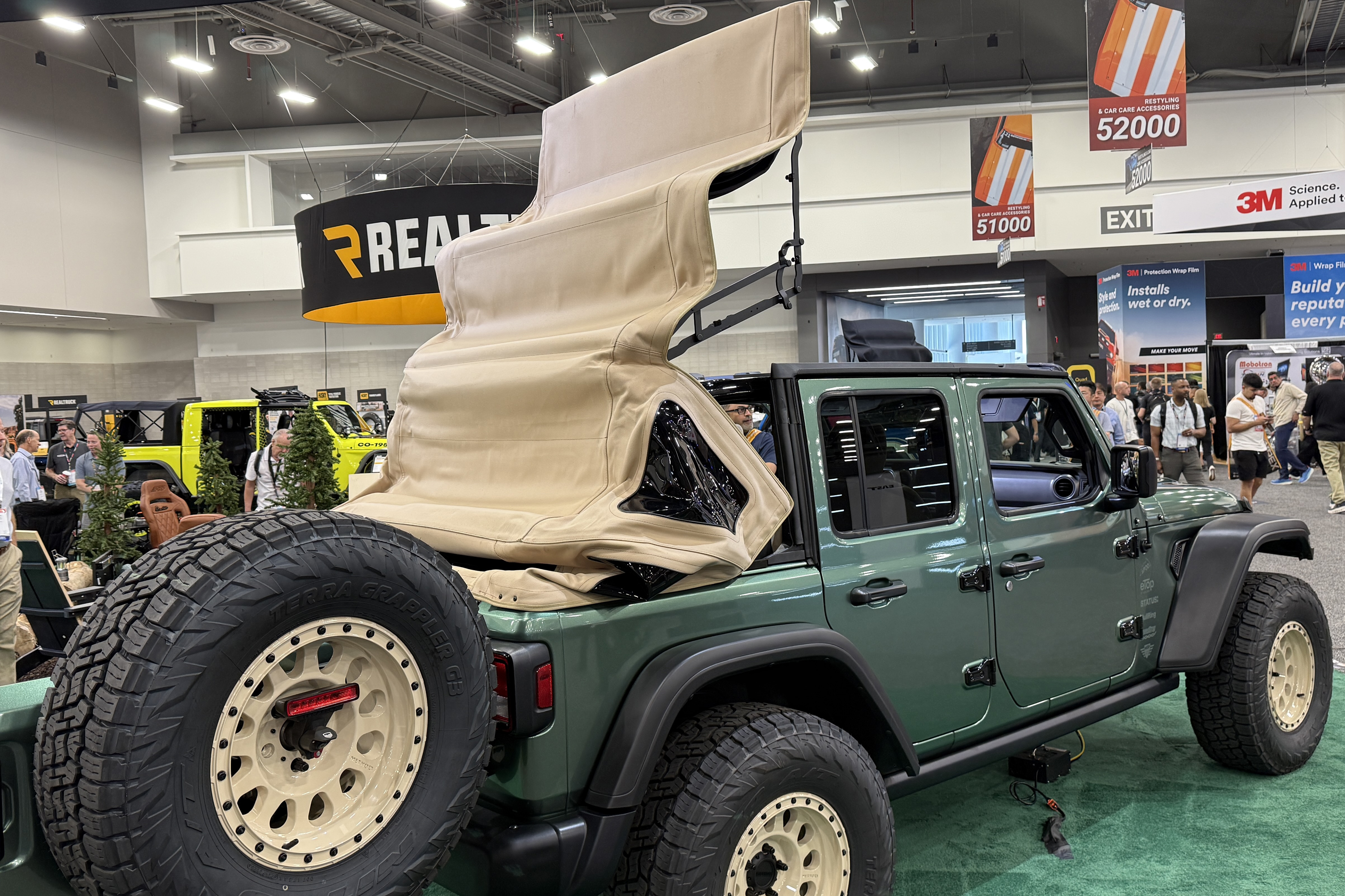 2-Door Bronco Gains Open-Air Freedom With New Bestop eTop