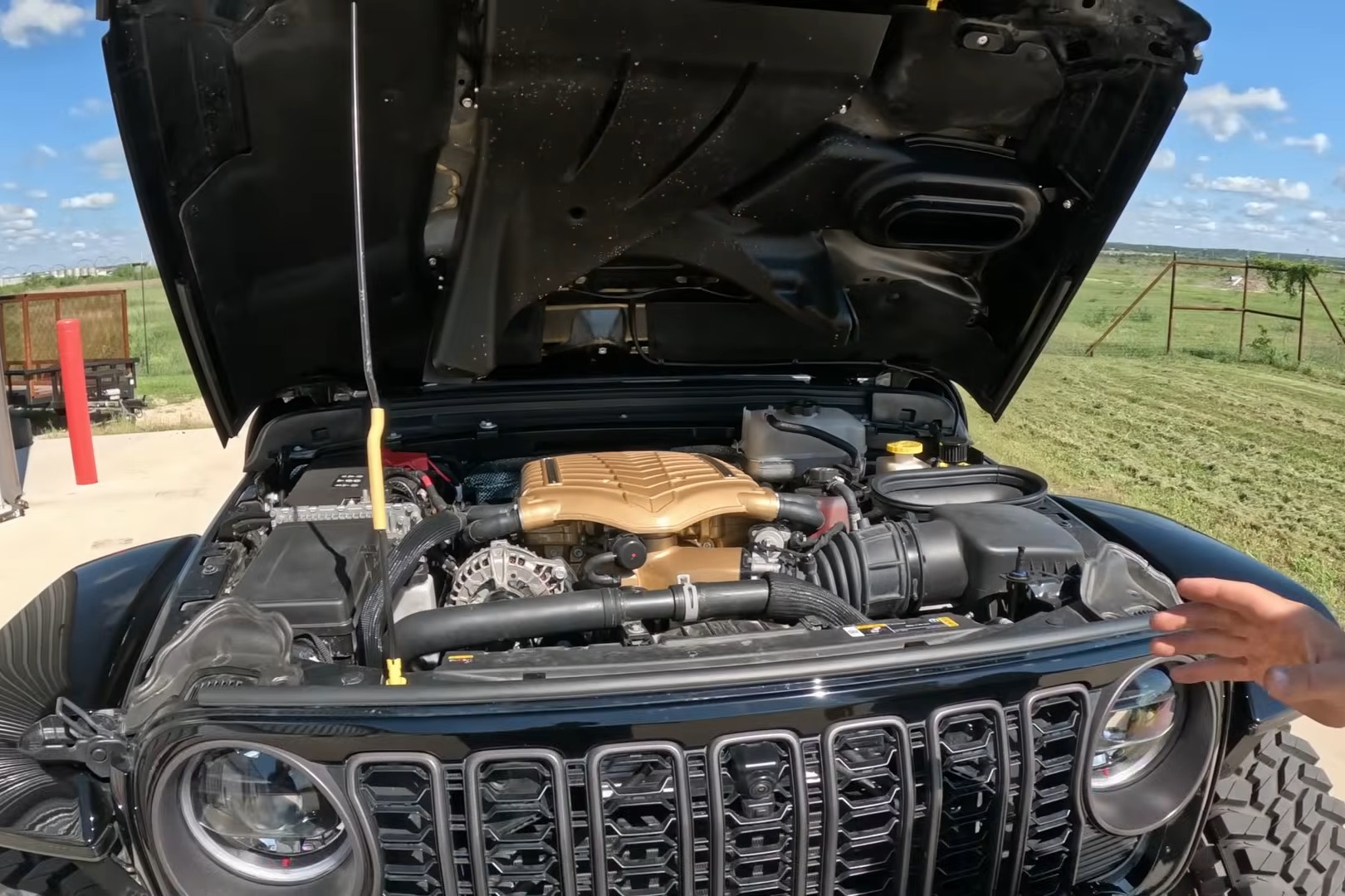 Supercharged Jeep Wrangler 392 Hemi on Portals and 40s