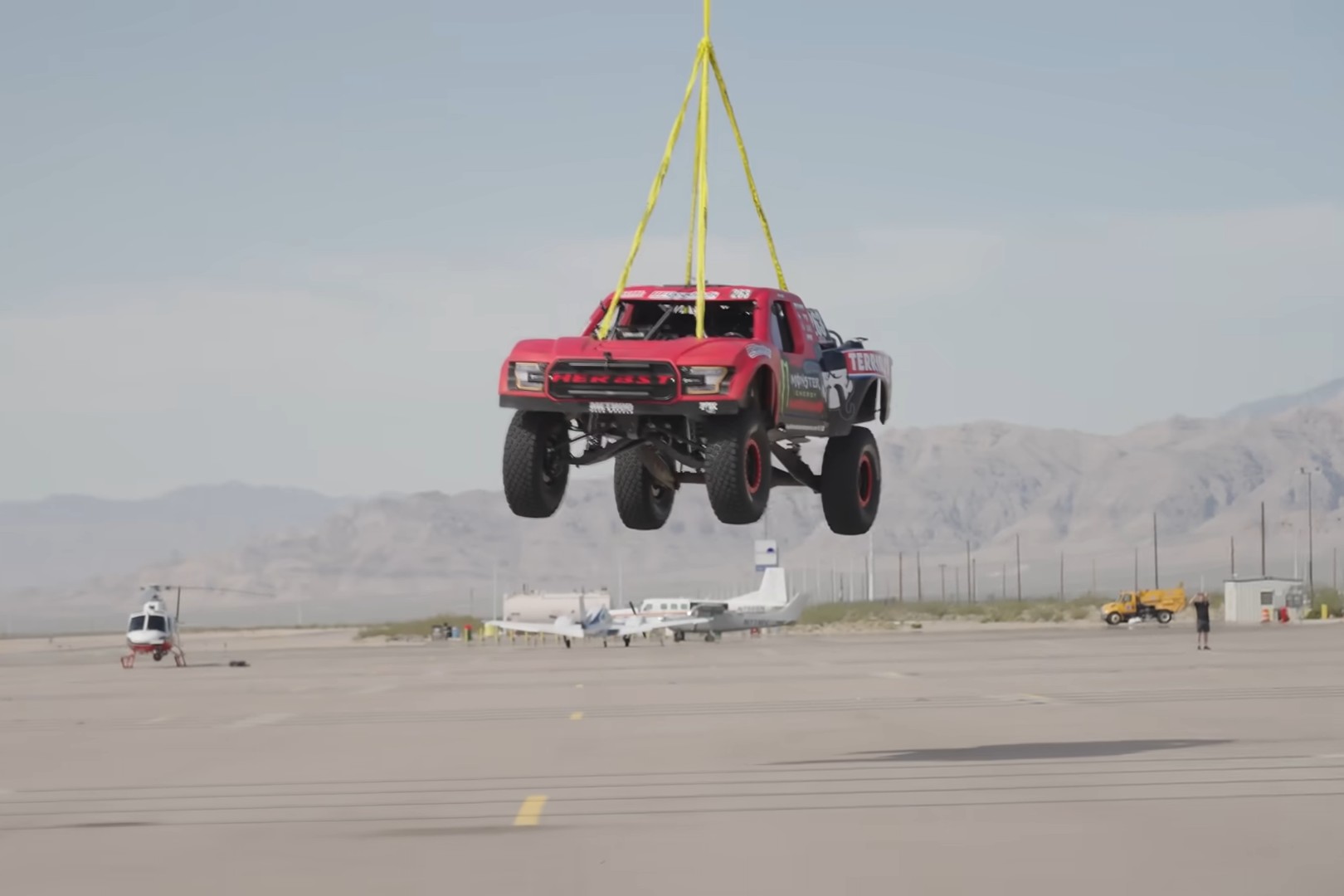 CH-47 Chinook Executes Million Dollar Trophy Truck Drop