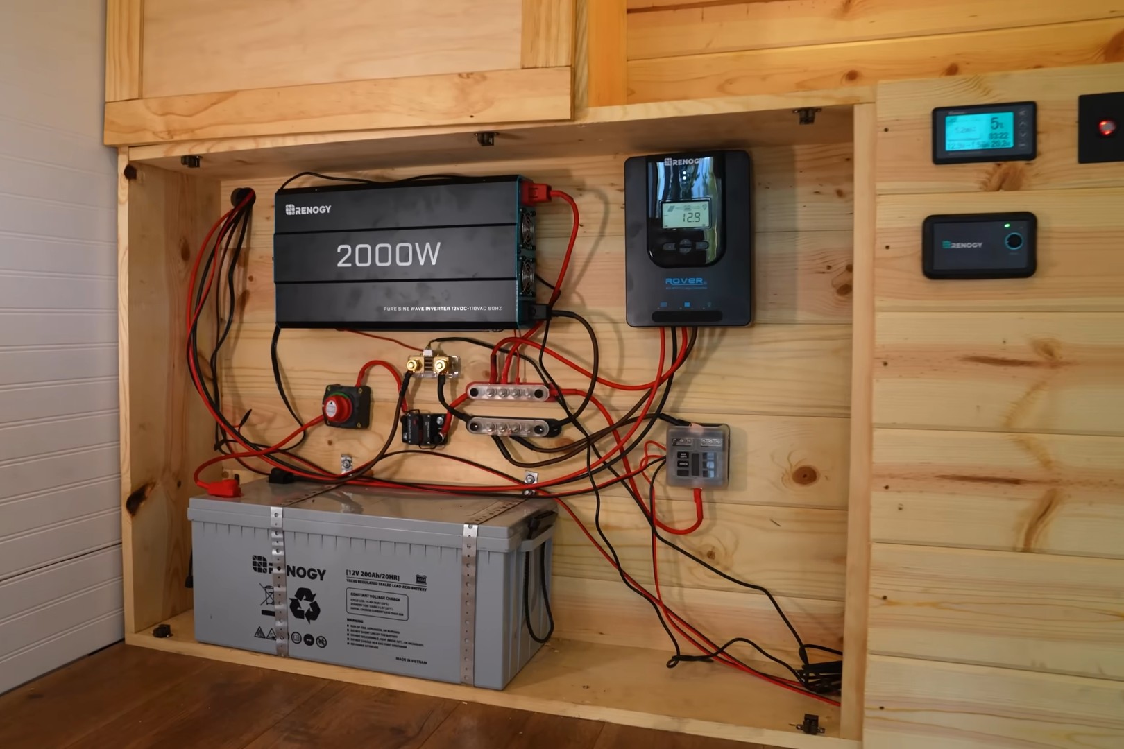 David Rule Converts Trailer Into Luxury Overland Camper
